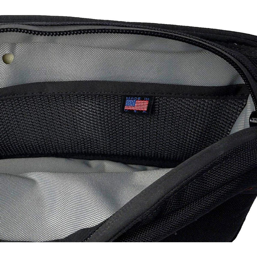 Harley Windshield Bag | Road King & Heritage – Moto Pockets
